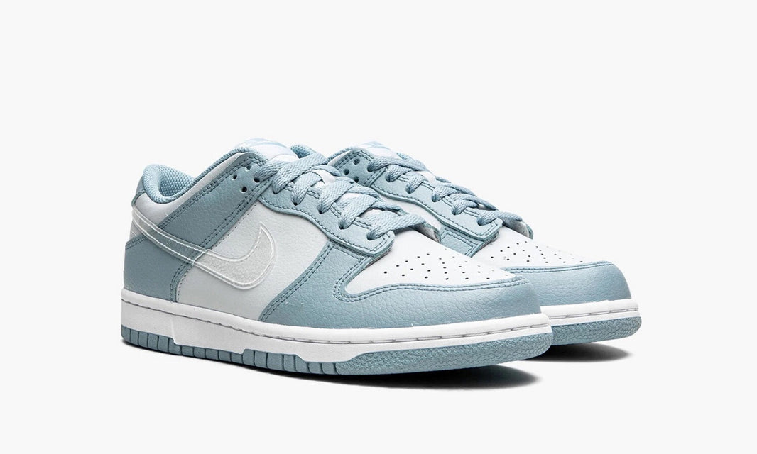 Nike Dunks – Sneakers Outlet Co
